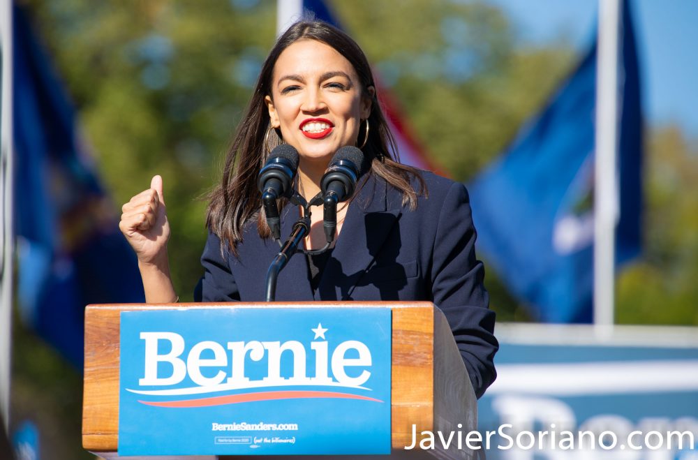 GRAN NOTICIA. Puedes votar por Bernie Sanders en la primaria ...